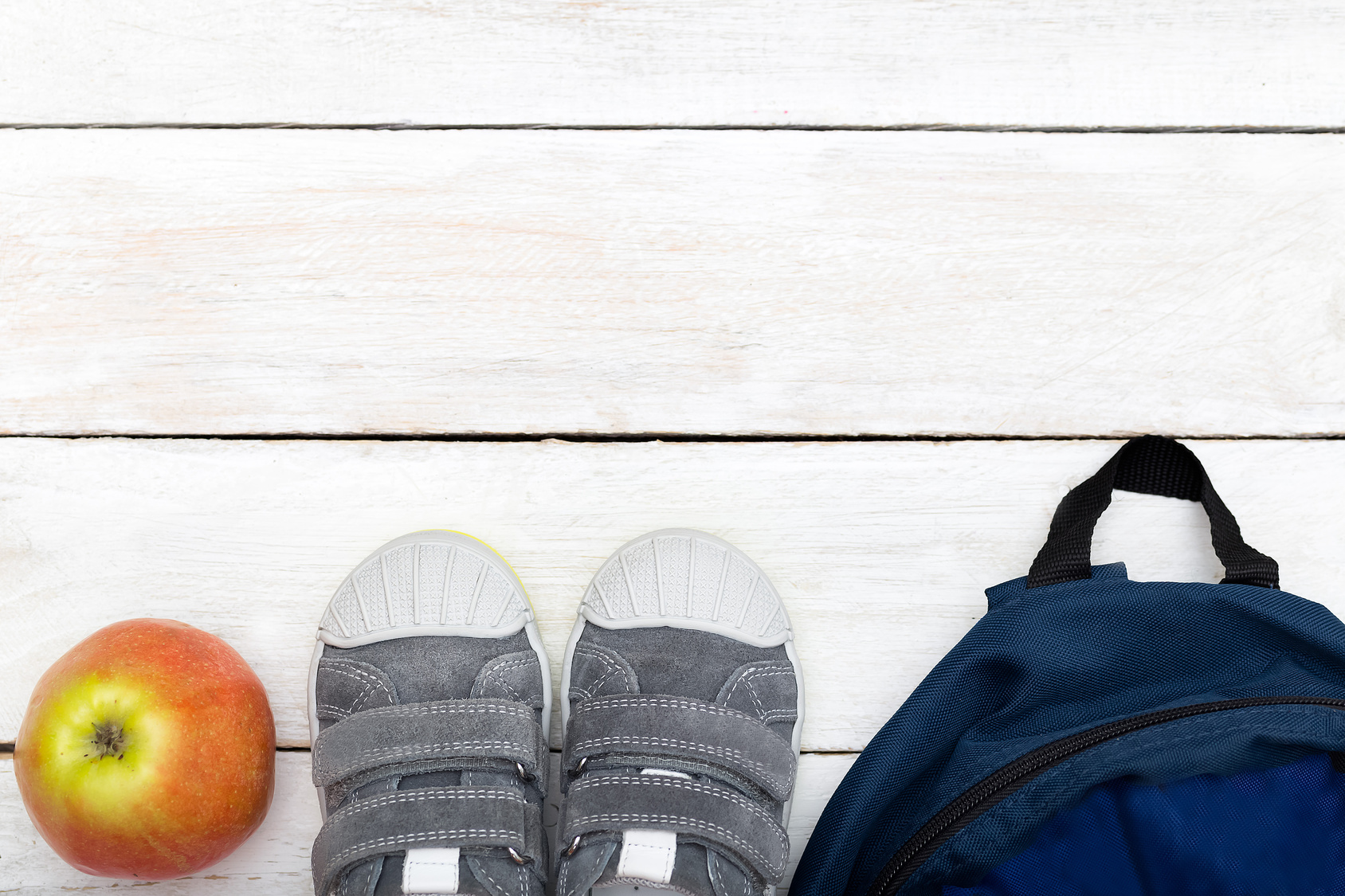 Mock up back to school. Flat lay - CosasdeRegalo.com